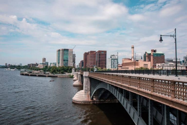 Boston Pads - Boston's Largest Apartment and Real Estate Portal