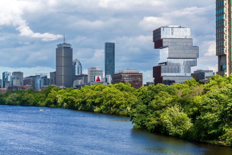 Boston Pads - Boston's Largest Apartment and Real Estate Portal